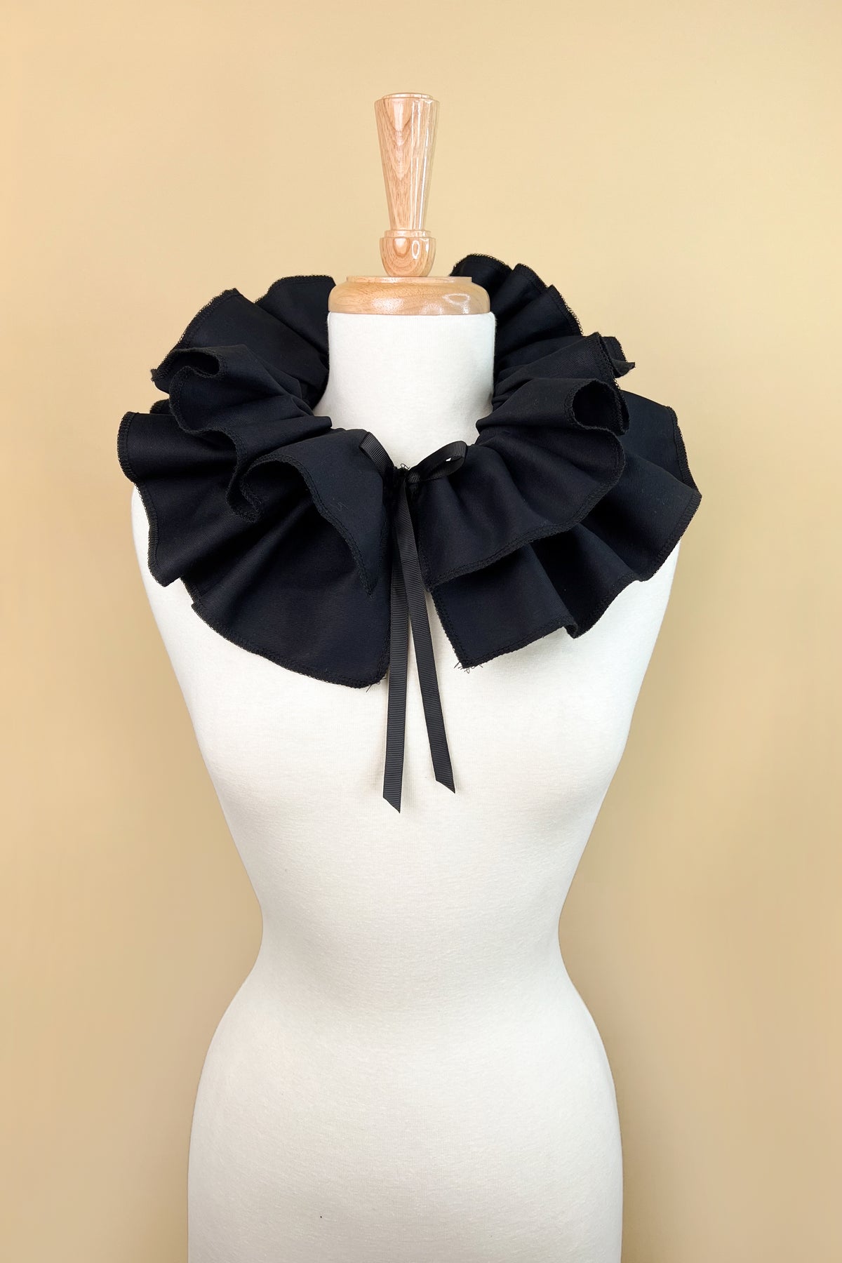 Clown Collar in Black | Mischief Made